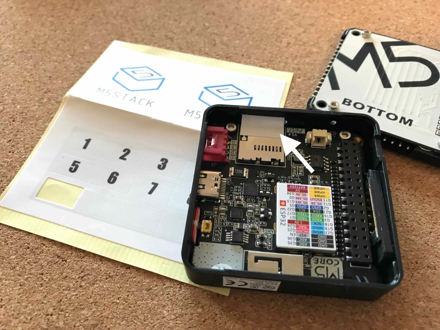 M5Stackでできること 〜SDカードスロットの隙間を塞ぐ - MSR合同会社